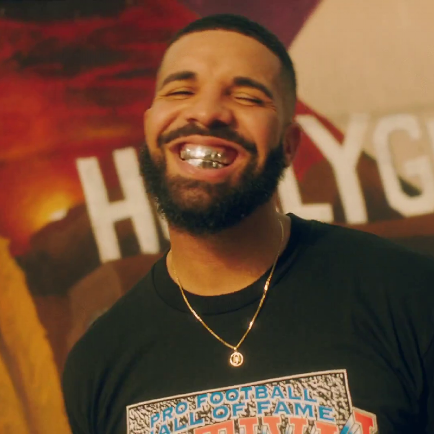 VIDEO: Drake - "In My Feelings"